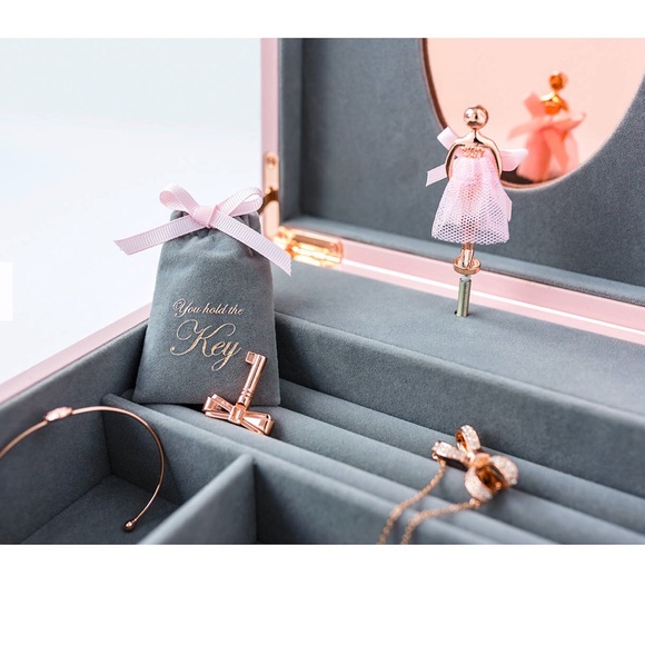 Ted Baker London | Jewelry | Ted Baker Hero Pink Jewelry Box Musical ...